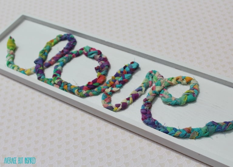 Braided Fabric Scrap Sign {Monthly DIY Challenge}