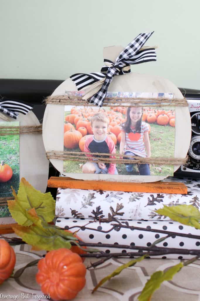 DIY Dollar Tree Pumpkin Picture Frames - Average But Inspired