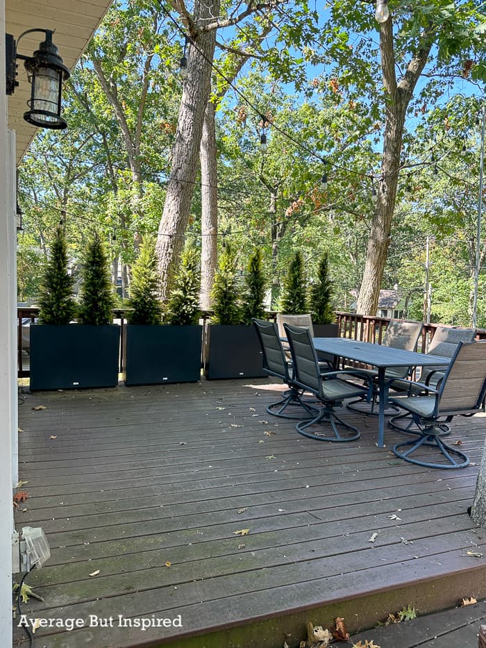 Privacy Screen Planter Box for Deck or Patio: Easy Outdoor Privacy Solution