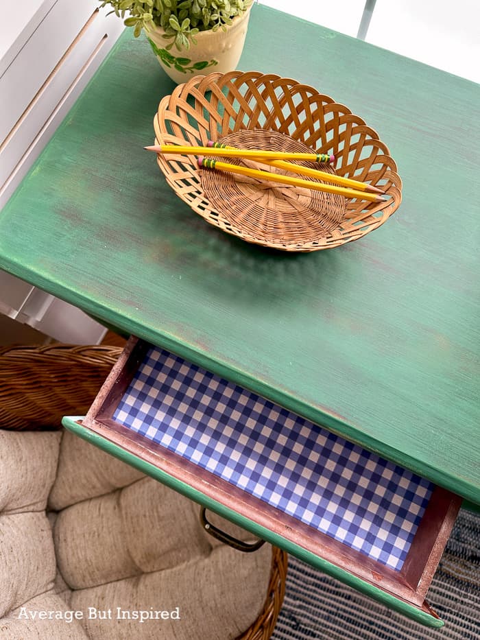 Vintage-Look Green Painted Table for a Cottage Bunk Room